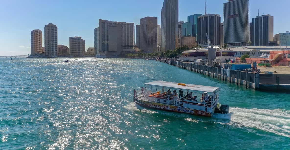 Passeio de barco pela Baía de Biscayne com paragens em Miami Beach e ...