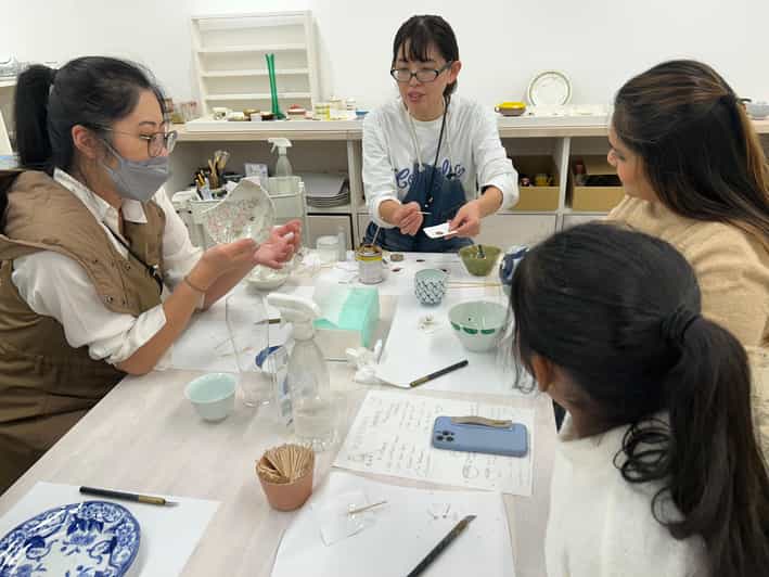 Tokyo: Kintsugi Workshop to Learn the Art of Golden Joinery | GetYourGuide