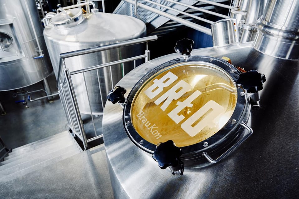 Berlin: BRLO BRWHOUSE Tour and Craft Beer Tasting | GetYourGuide
