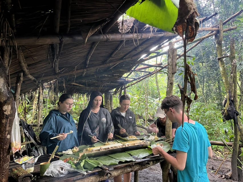 Chiang Rai: Jungle Avontuur-Groep trektocht & Bamboe koken | GetYourGuide
