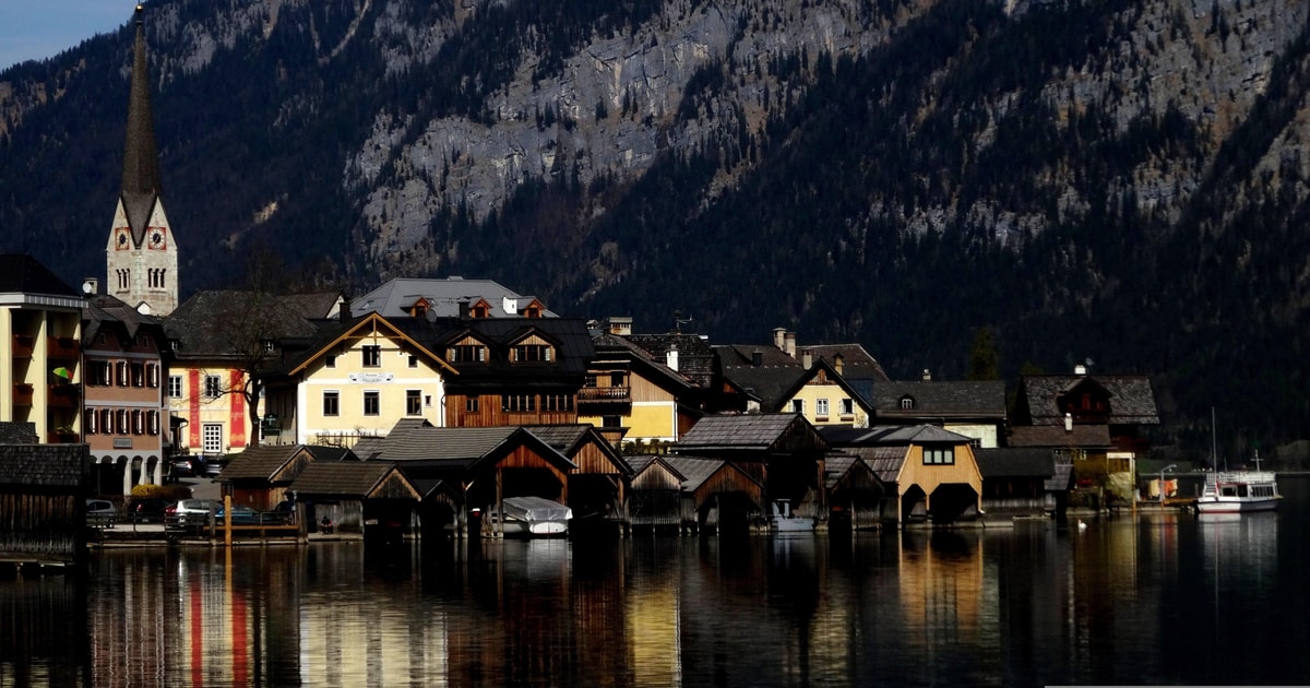 Hallstatt tour vanuit Salzburg Kleine groep | GetYourGuide