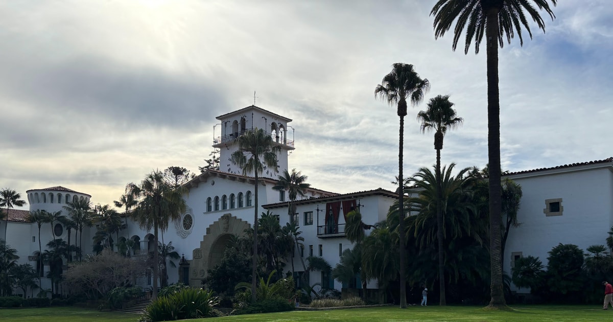 Santa Barbara: Guided Tour on electric bikes (private) | GetYourGuide