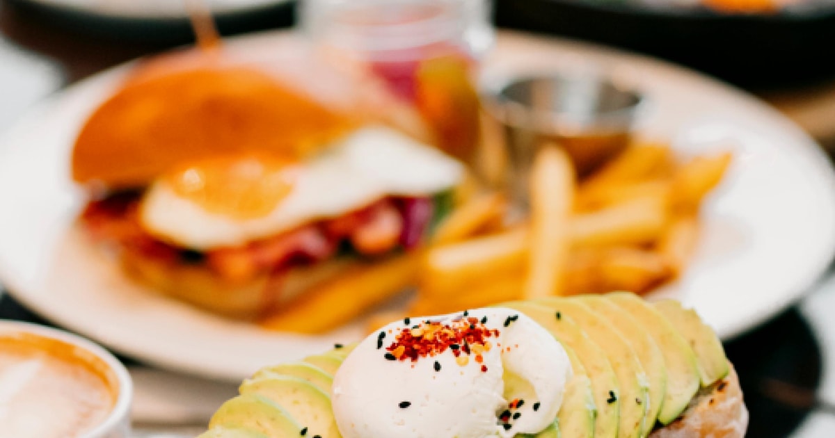 Hard Rock Cafe Breakfast | GetYourGuide