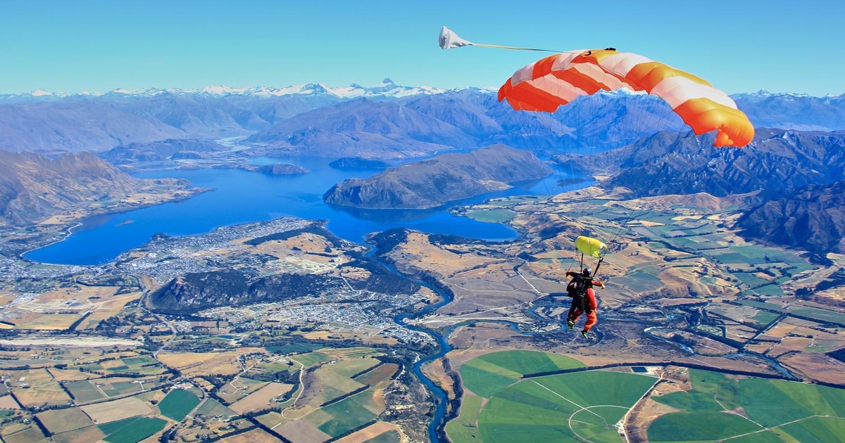 From Queenstown: Skydive Wanaka 9,000, 12,000 or 15,000ft | GetYourGuide