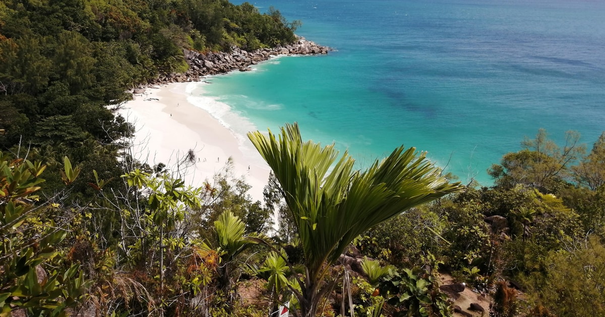 Praslin: scopri l'isola con una guida locale | GetYourGuide