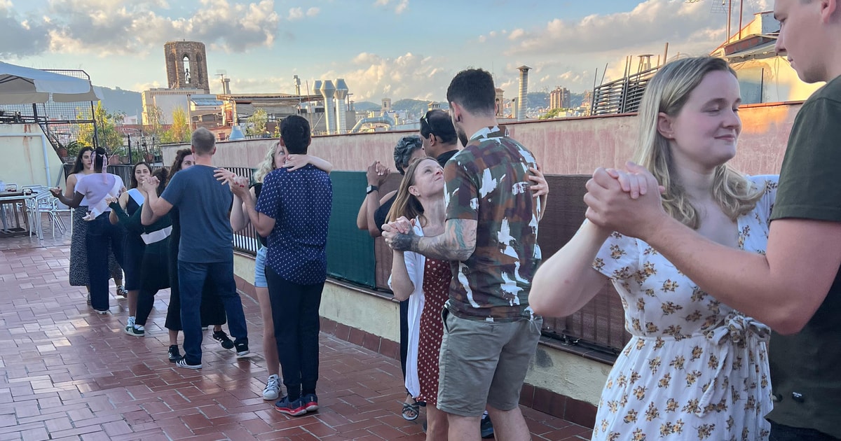 Barcelona Tango Lesson: Where Passion Meets Fun | GetYourGuide