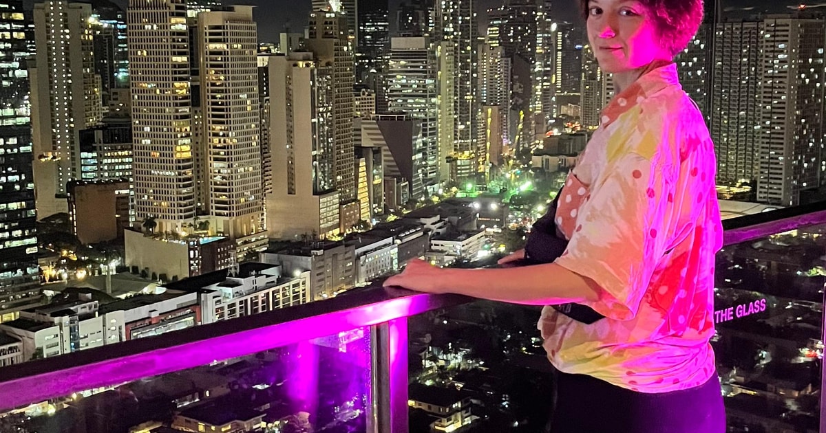 Bar crawl & Rooftop Bar hopping at Makati | GetYourGuide
