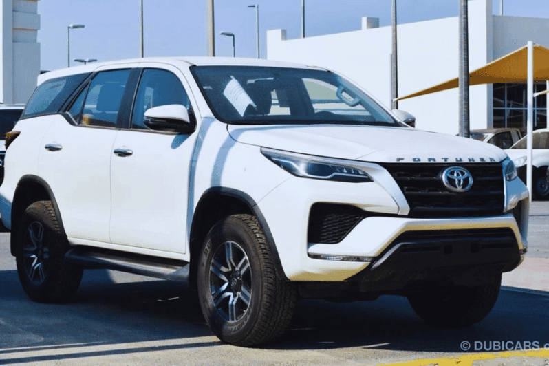 Rent Car in Dubai With Driver | GetYourGuide