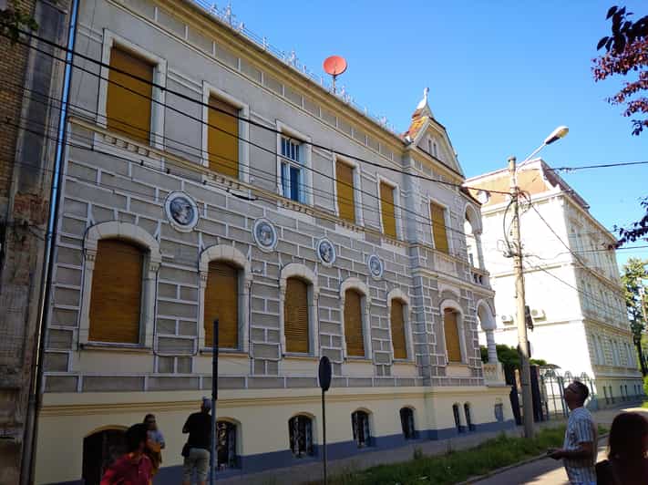 Recorrido de ensueño por Timisoara en el barrio de Elisabetin ...