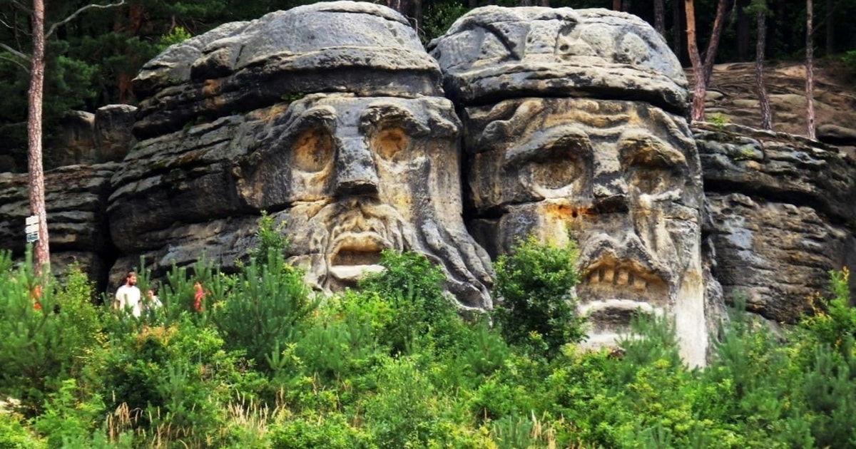 One day trip to “The Devil Heads“ with lunch | GetYourGuide