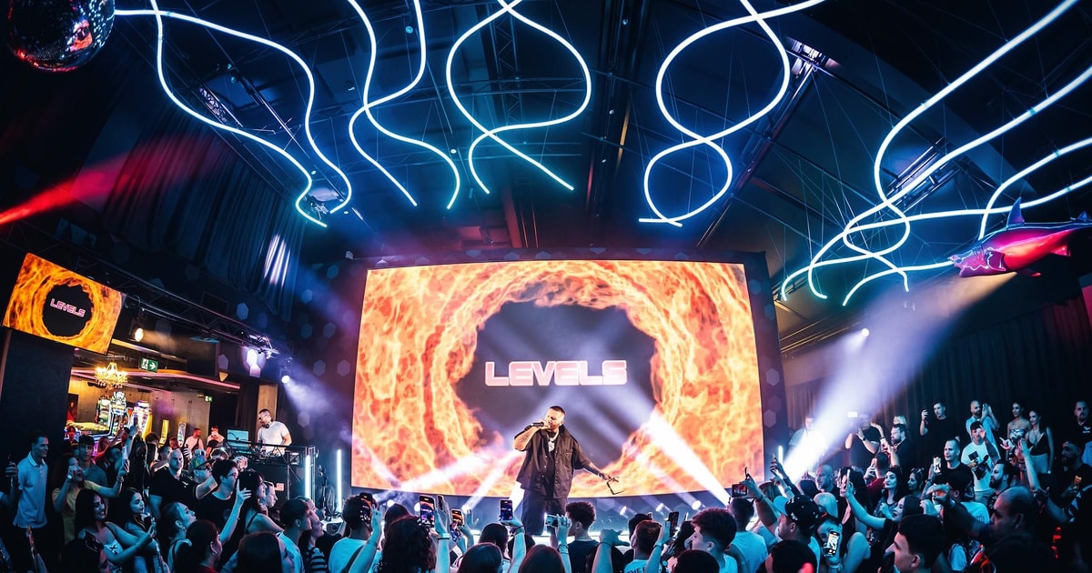 Prague : VIP New Years Eve / Levels House of FUN | GetYourGuide