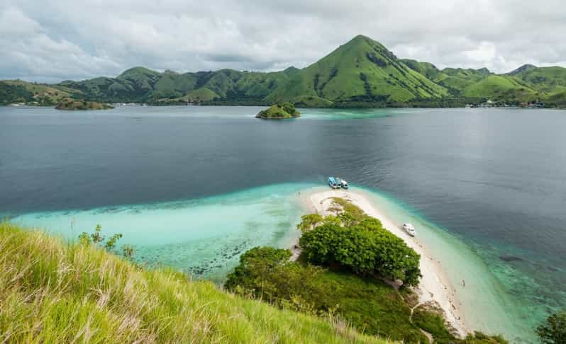 Komodo Island & Labuan Bajo: Spectacular Sunset Day Tour | GetYourGuide