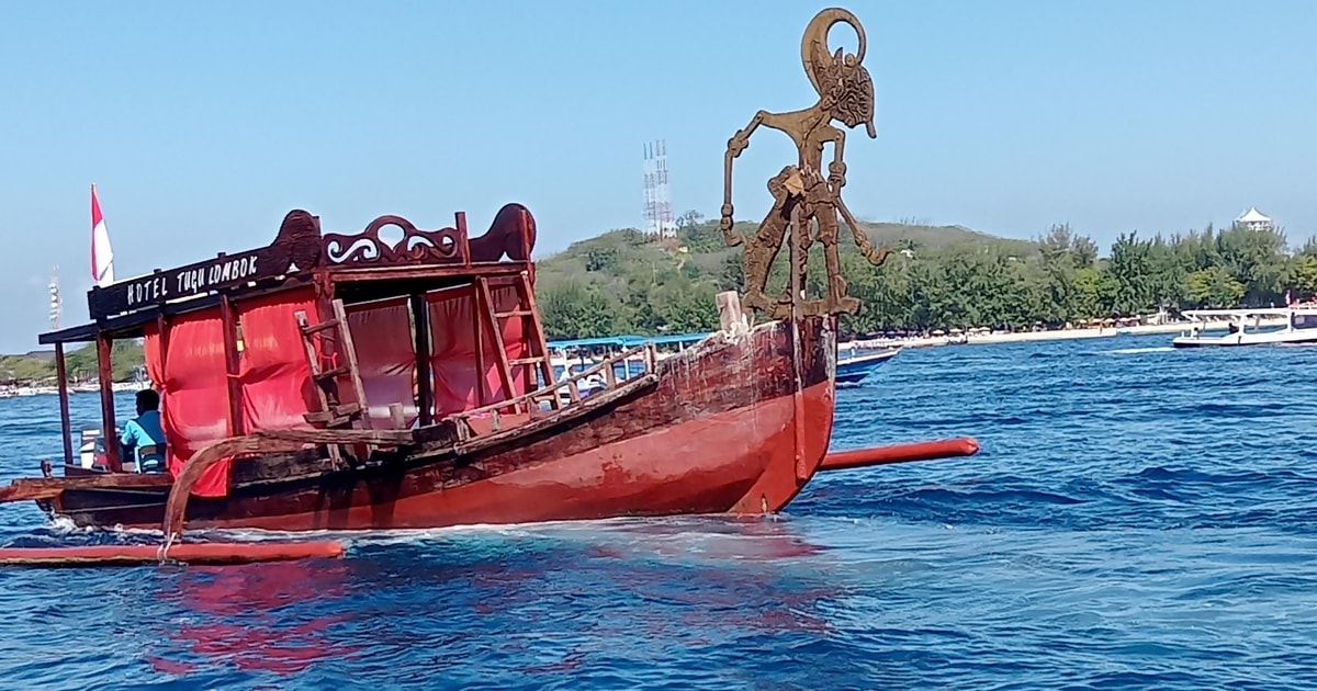 Schnorchelausflug am Baum Gilis mit dem Glasbodenboot | GetYourGuide