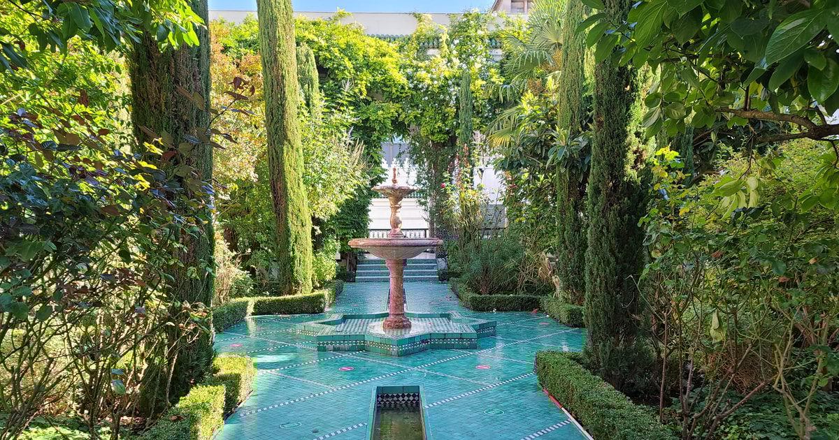 Parigi: Tour guidato a piedi della Grande Moschea di Parigi | GetYourGuide