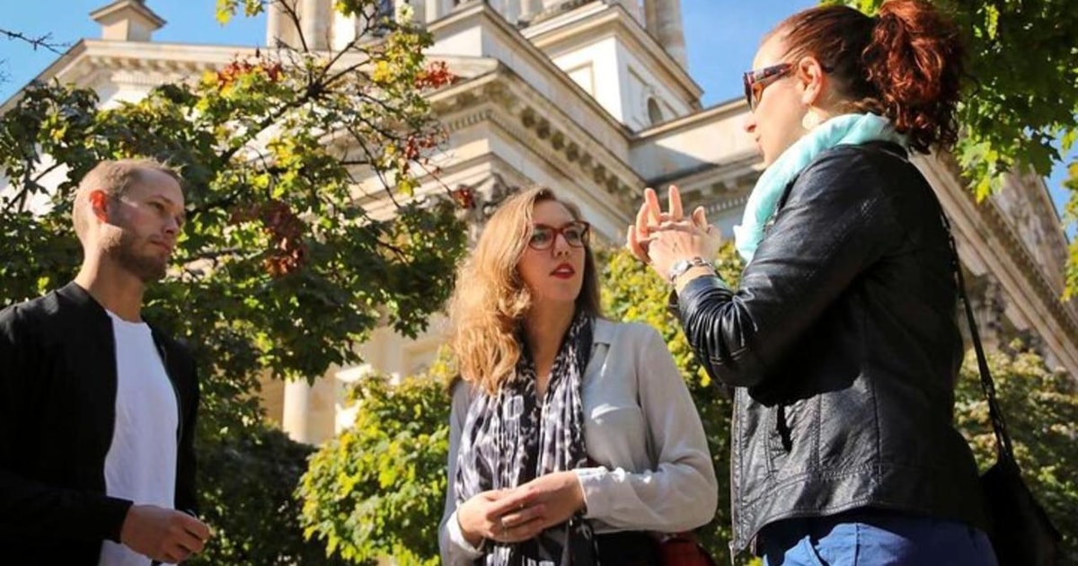 Berlin: Det Tredje Rige & Den Kolde Krig Walking Tour | GetYourGuide