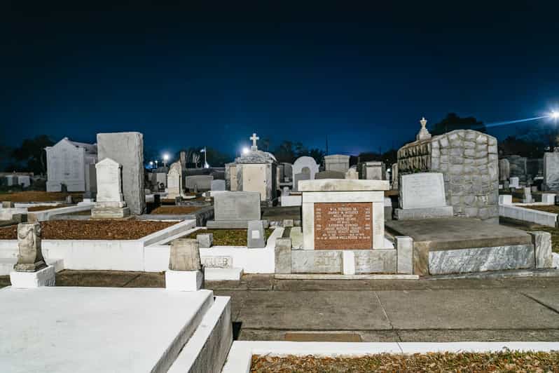 New Orleans: 2-Hour Haunted Cemetery and City Tour at Night | GetYourGuide