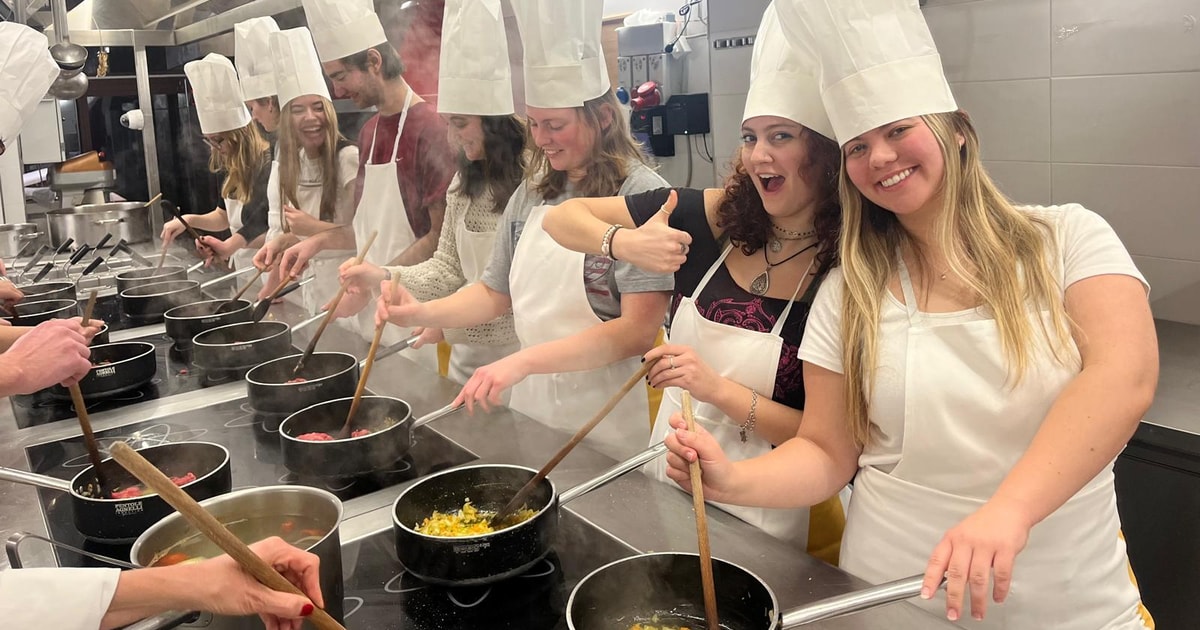 Siena: Pasta and Tiramisu Cooking Class with Wine | GetYourGuide