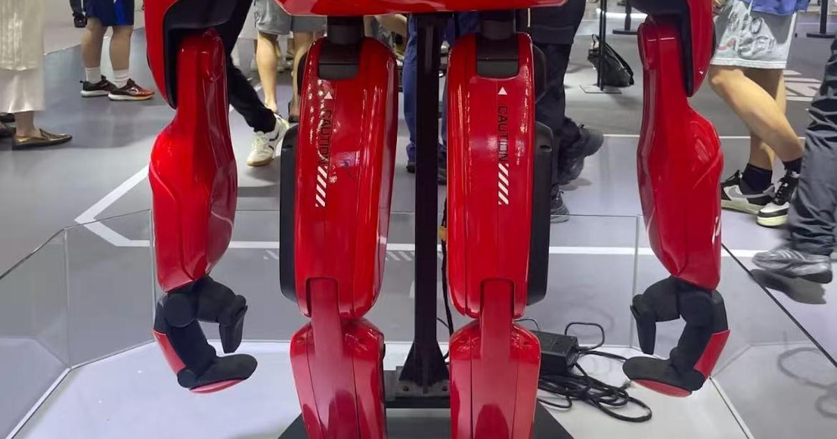 Shenzhen: High-Tech Tour at 6S Store & Electronic Market | GetYourGuide