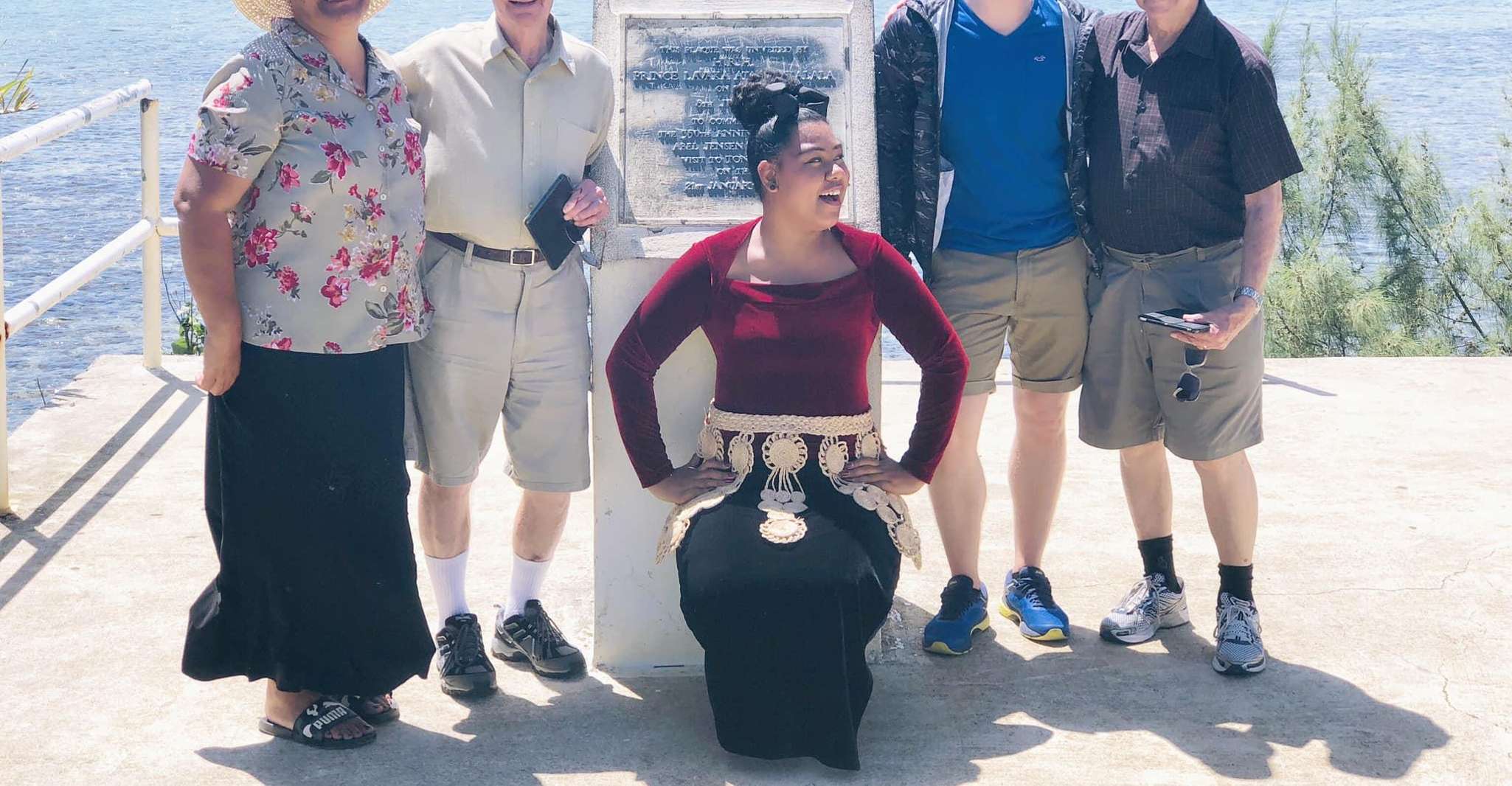 West Coast Scenic Tour | Guided Tour in Tonga