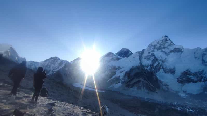 TREK DU CAMP DE BASE DE L'EVEREST-12 JOURS | GetYourGuide
