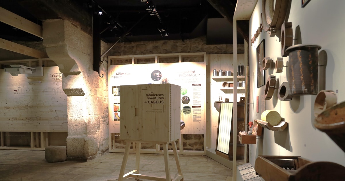 Paris: Living Cheese Museum Guided Tour with Cheese Tasting | GetYourGuide