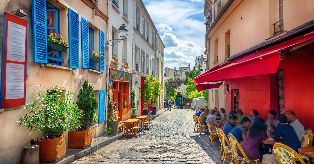 Highlights of Paris tour | GetYourGuide