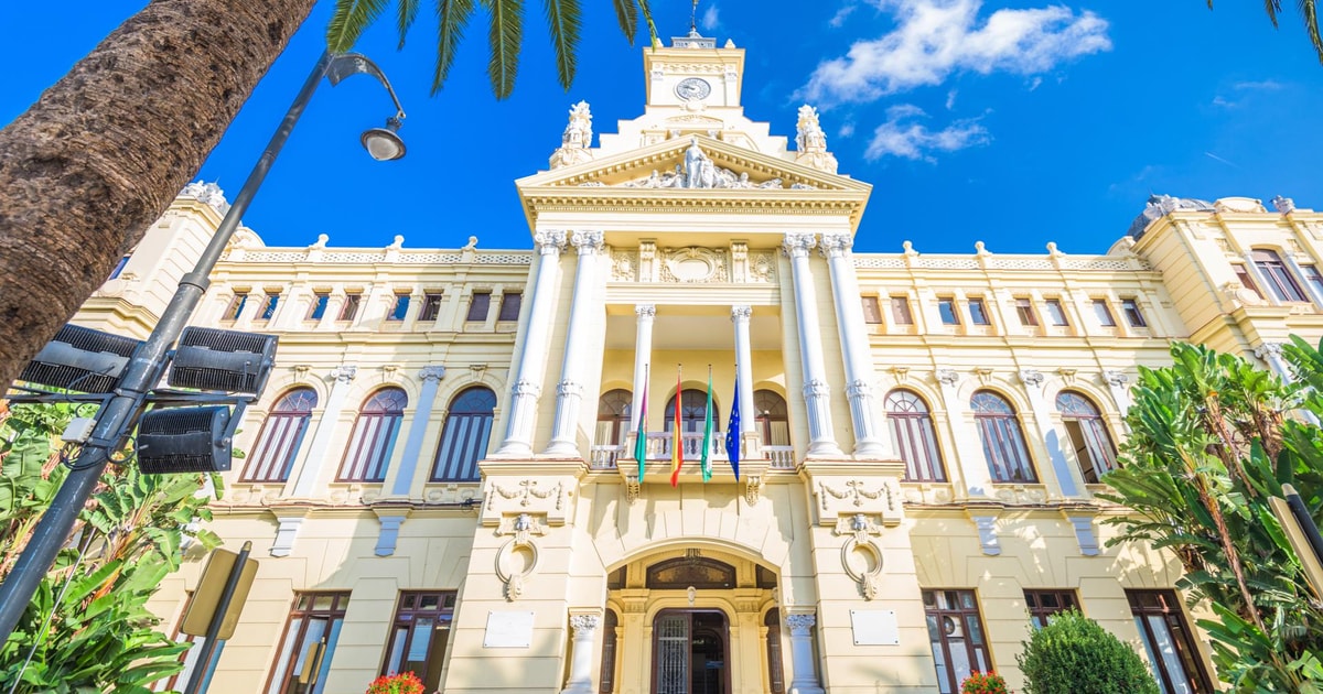 Malaga: Sights & Highlights Walking tour | GetYourGuide