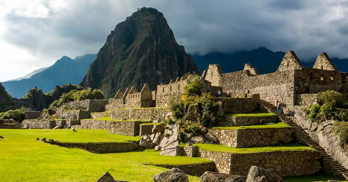 Descubra: Machu Picchu, Montanha Colorida e Lagoa Humantay | GetYourGuide