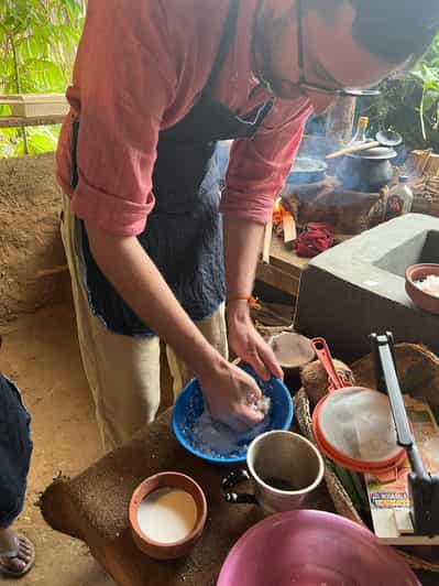 Ella Cook With Sadamali | GetYourGuide