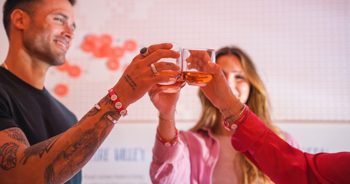 Porto: Pink Palace: The Eccentric World of Rosé Wine | GetYourGuide