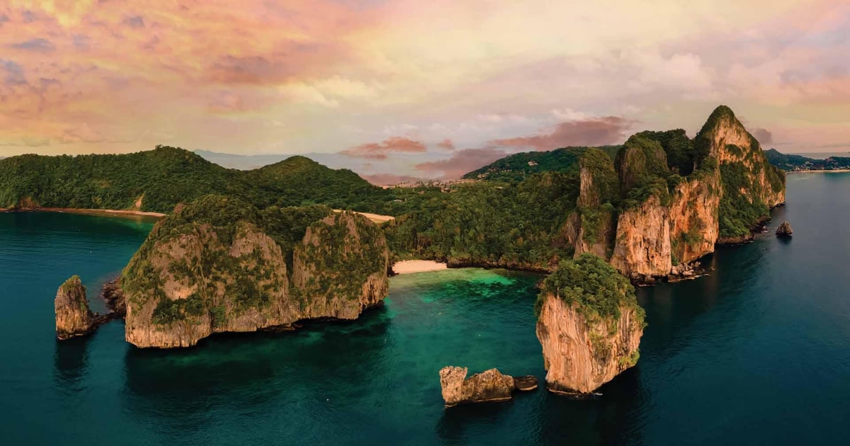 Phuket: Phi Phi Island Sunrise Grupp Speedboat Tour | GetYourGuide