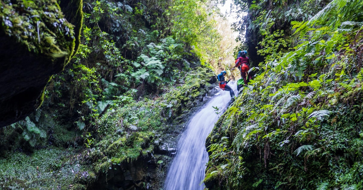 Canyoning EPIC Madeira Livello Due | GetYourGuide