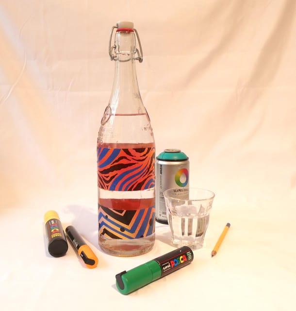 Street-art workshop: bottle customization with an artist | GetYourGuide