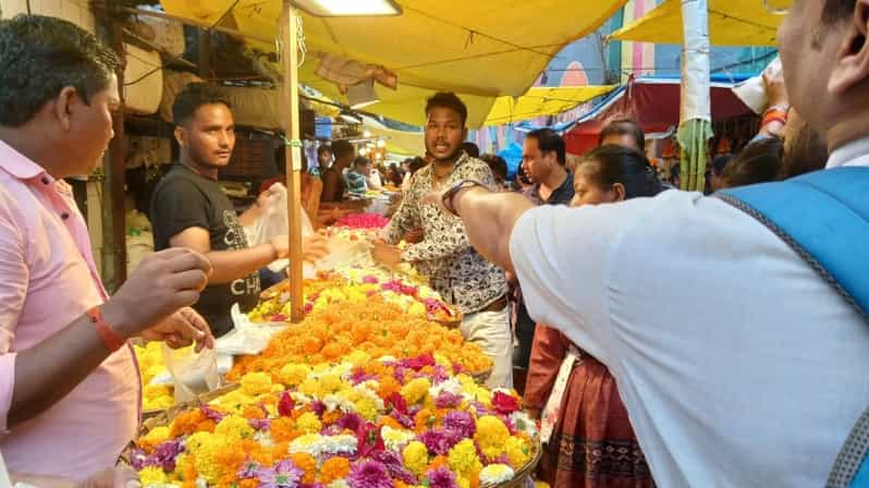 Public Transport Tour See Dabbawalla, Dhobi Ghat, & More. | GetYourGuide