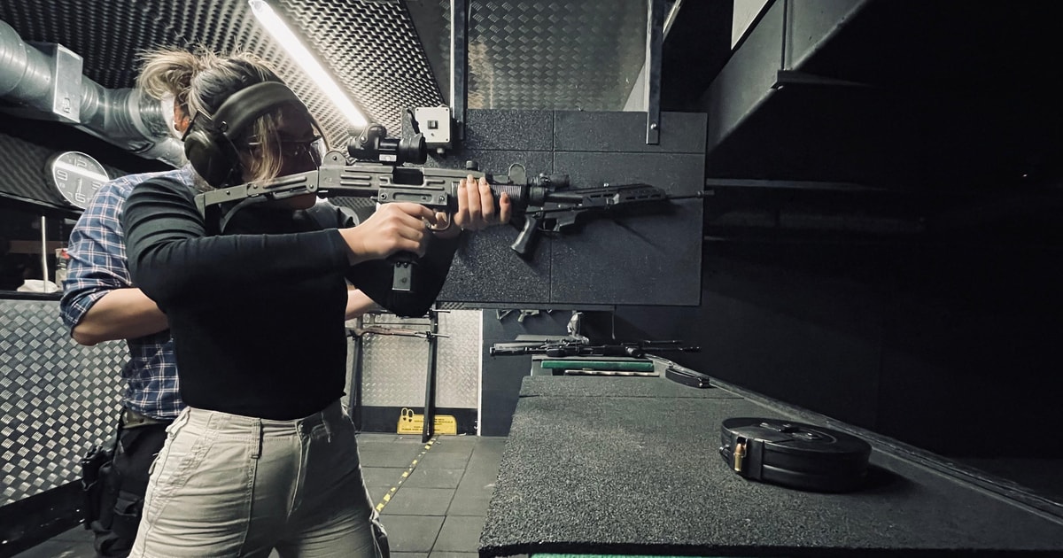 Budapest: Hollywood Gun Range Shooting Package | GetYourGuide