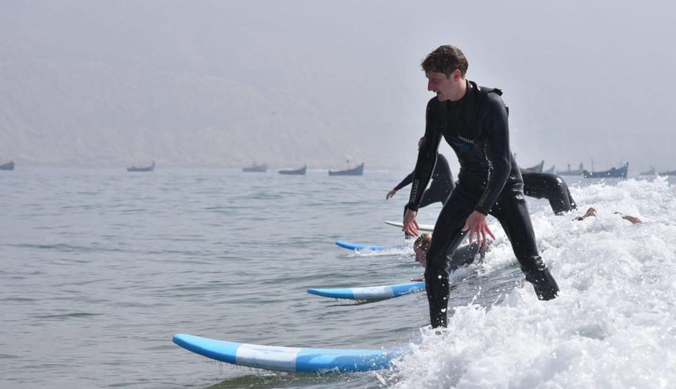 Lima: Surf en la costa de Lima | GetYourGuide