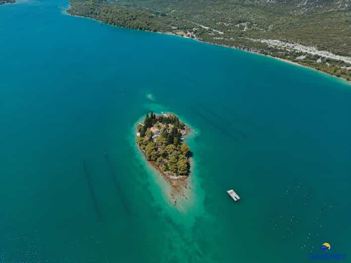 Boat tour - visit Ston Walls and tasting oysters on farm | GetYourGuide