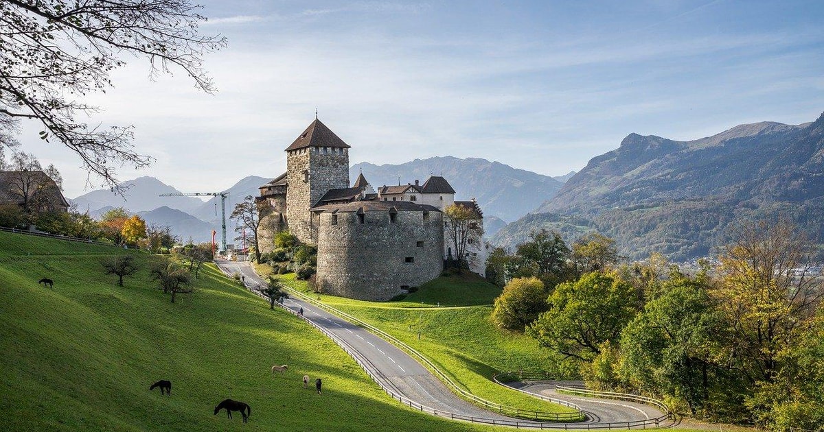 Zurich: Liechtenstein, Austria and Germany Day Trip by Bus | GetYourGuide