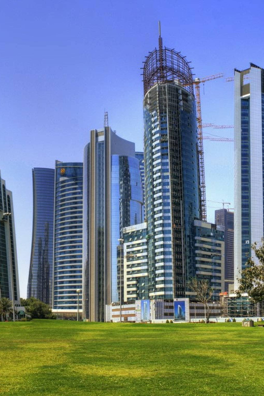 Qatar: Visita guiada aos pontos altos da cidade de Doha e cruzeiro ...