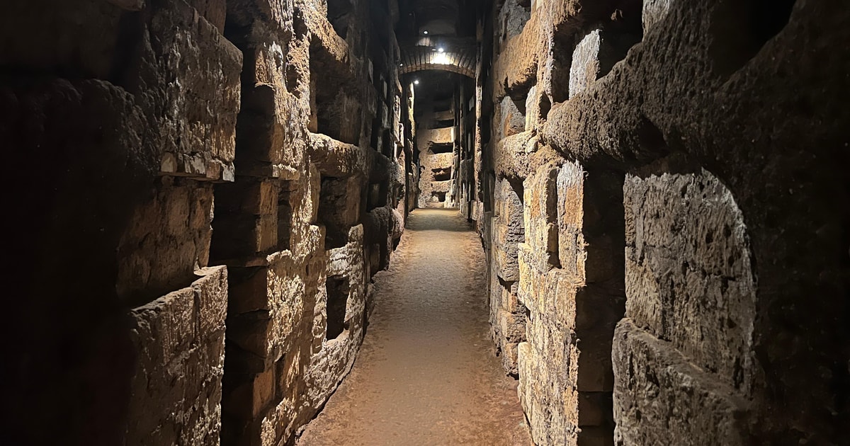 Roma oculta: tour privado en carrito de golf con visita a las ...