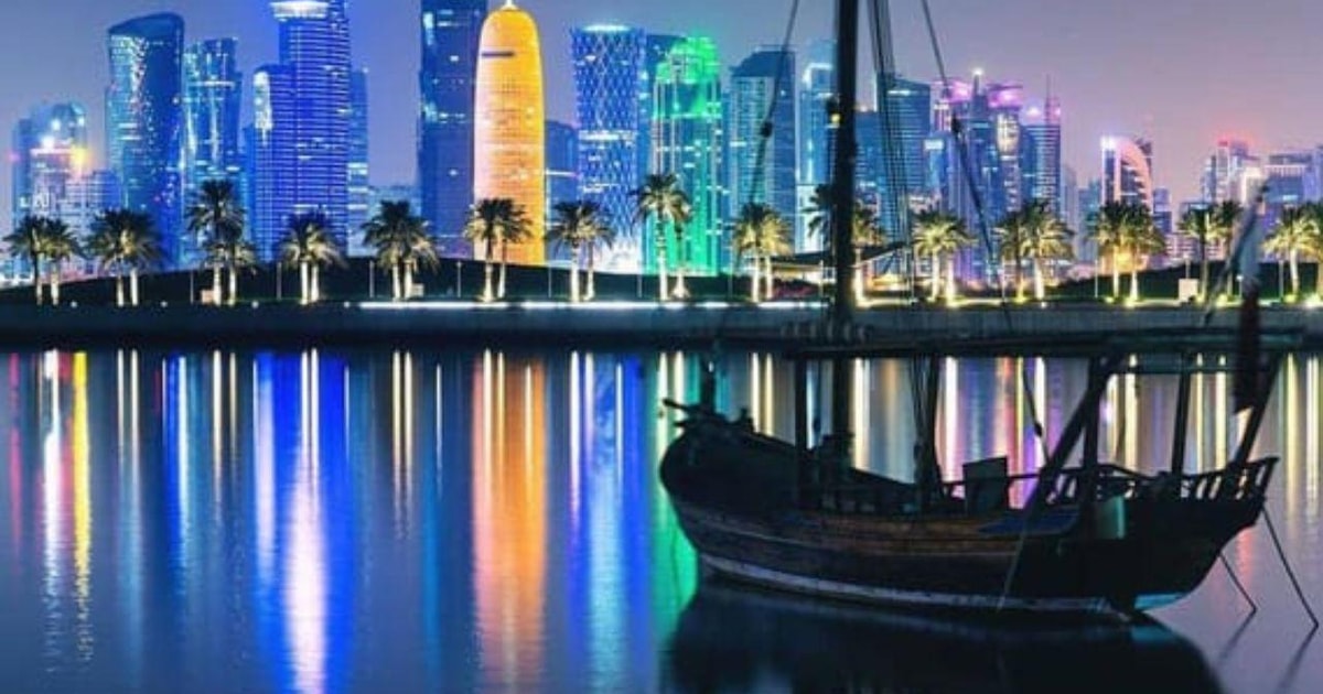 Doha: Excursão tradicional ao porto de Dhow, incluindo recolha e ...