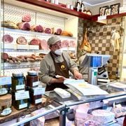 Venice: Cicchetti Street Food and Sightseeing Walking Tour - 2026 ...