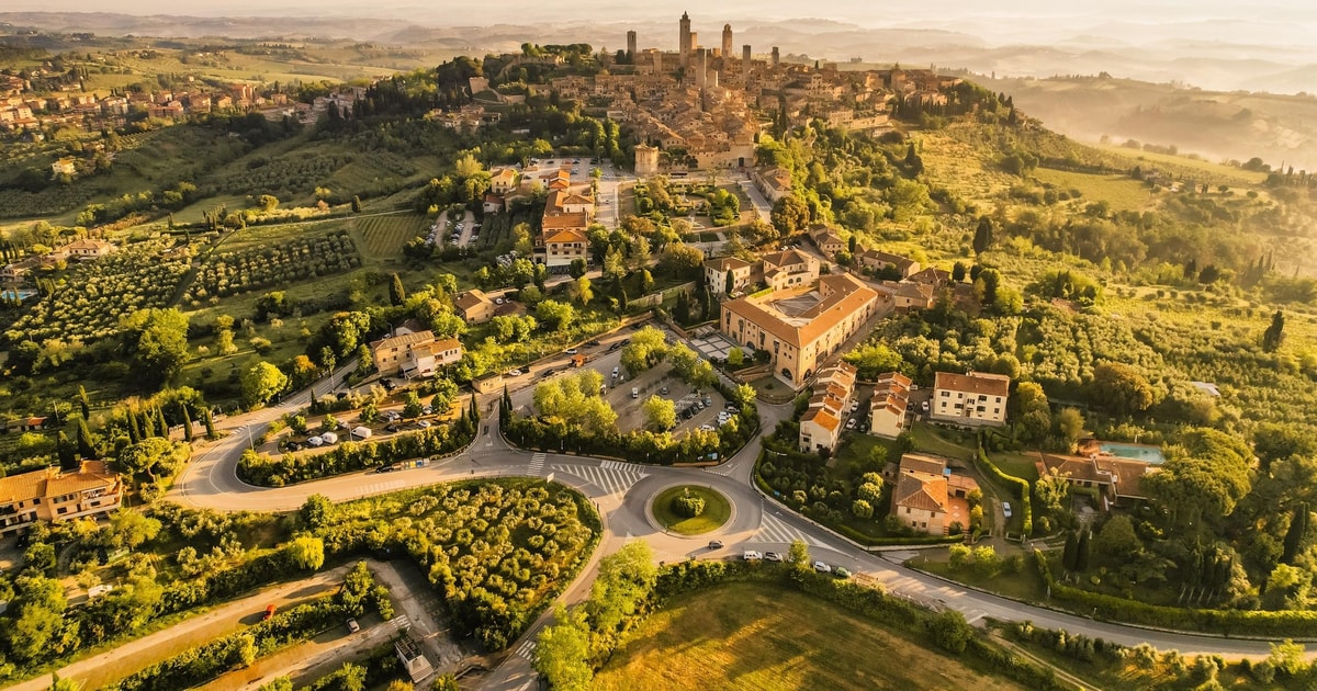 Vanuit Florence: Het beste van Toscane Sunrise Tour in kleine groep ...