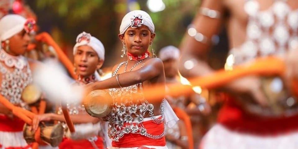 Kumbal Perahera - Sri Lanka | GetYourGuide