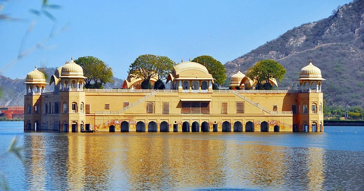 Jaipur: Fuerte Amber y Hawa Mahal en el mismo día con tour guiado ...