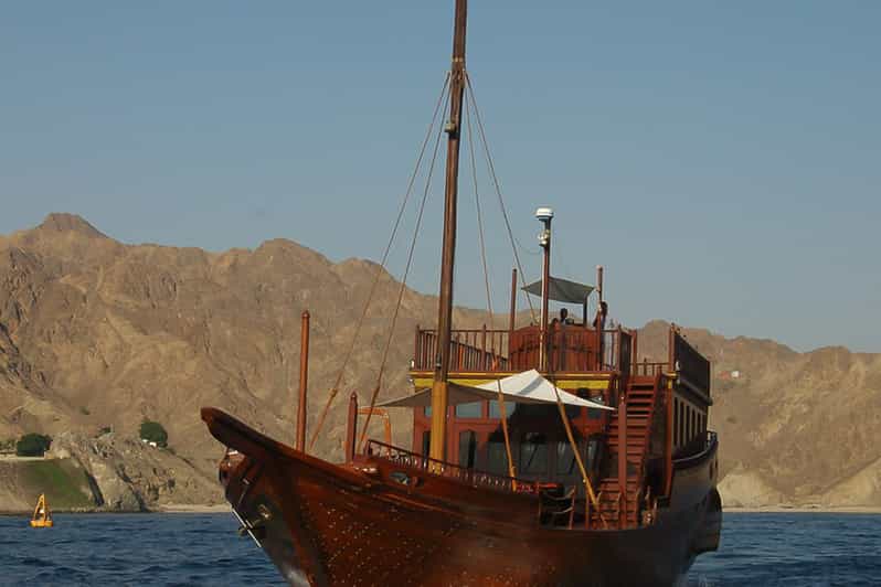 Muscat: Sunset Cruise | GetYourGuide