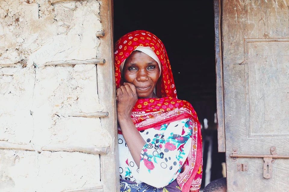 Ngonga Cave, Jozani Forest, The Island Pongwe, Clear Kayak | GetYourGuide