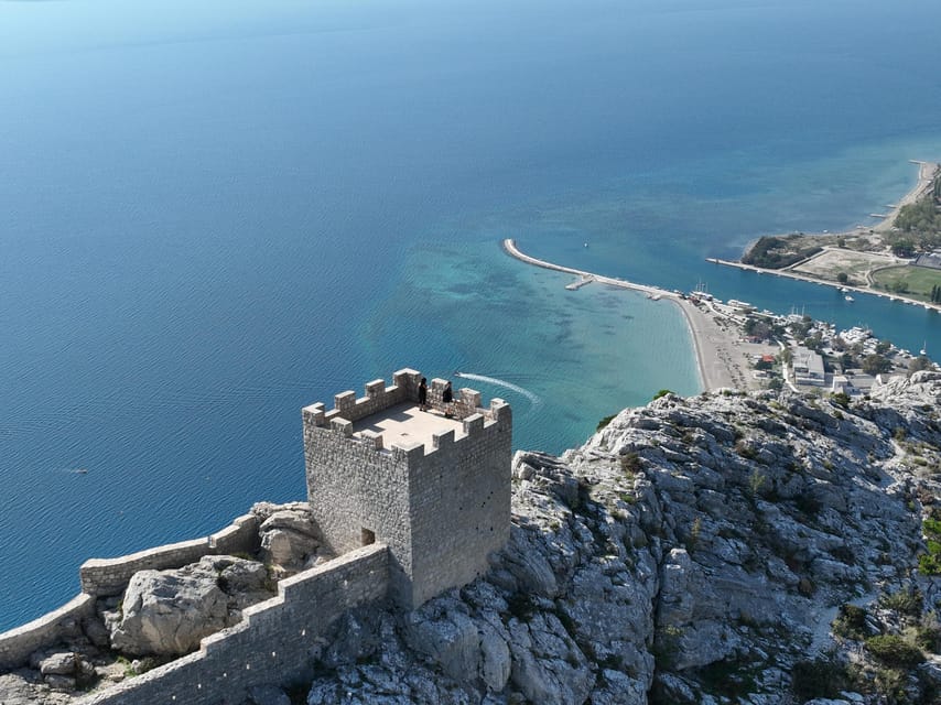 3 Uurs Via-Ferrata Avontuur in Fortica Fortress | GetYourGuide