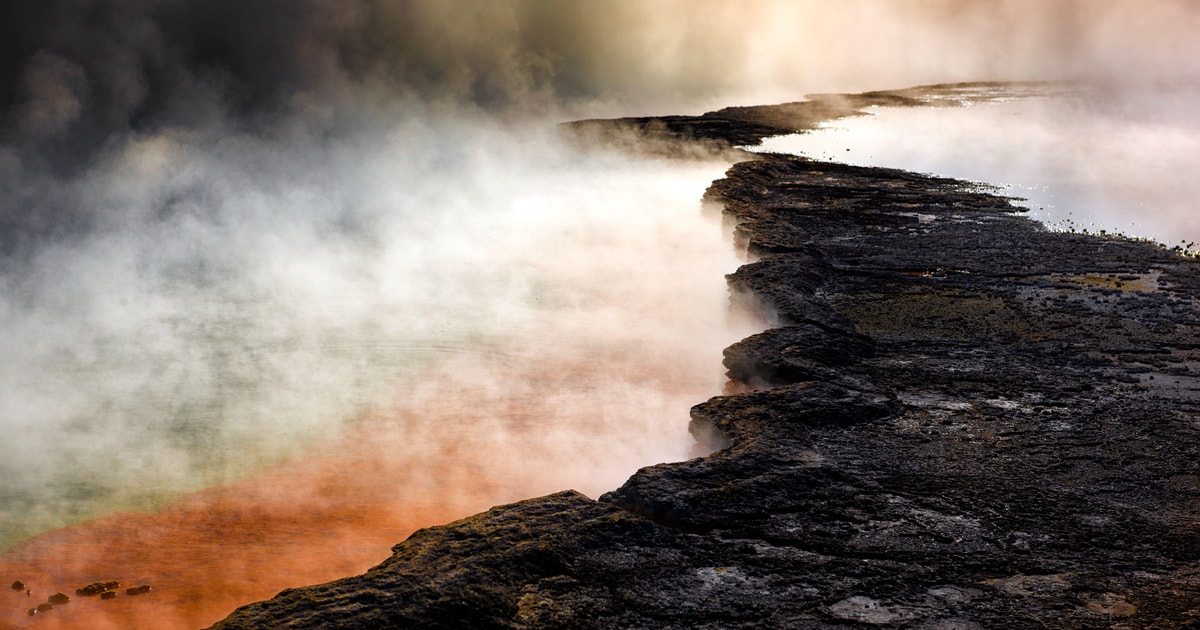 Auckland: Wai-O-Tapu, Polynesian Spa & Maori Haka | GetYourGuide