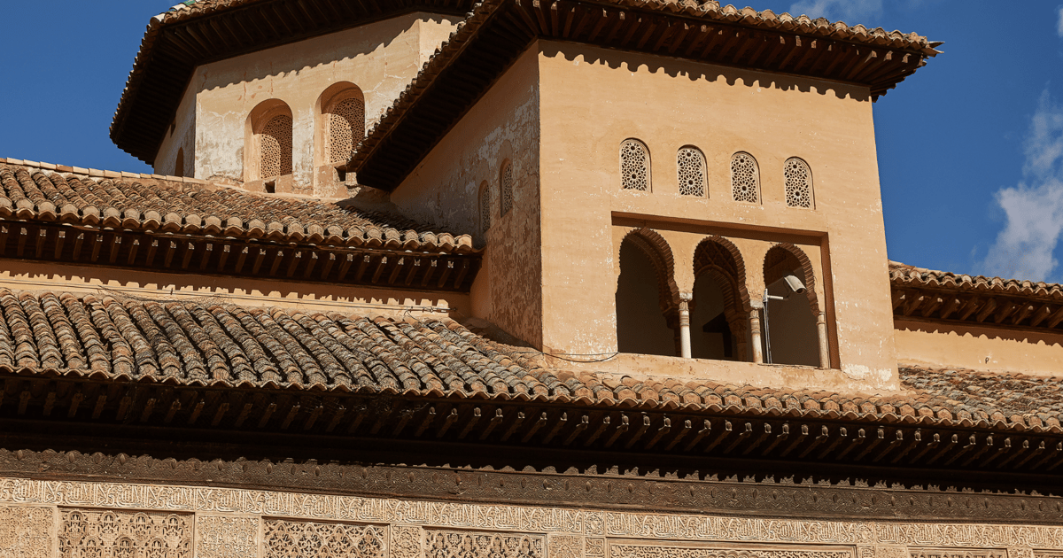Granada: First Discovery Walk and Reading Walking Tour | GetYourGuide
